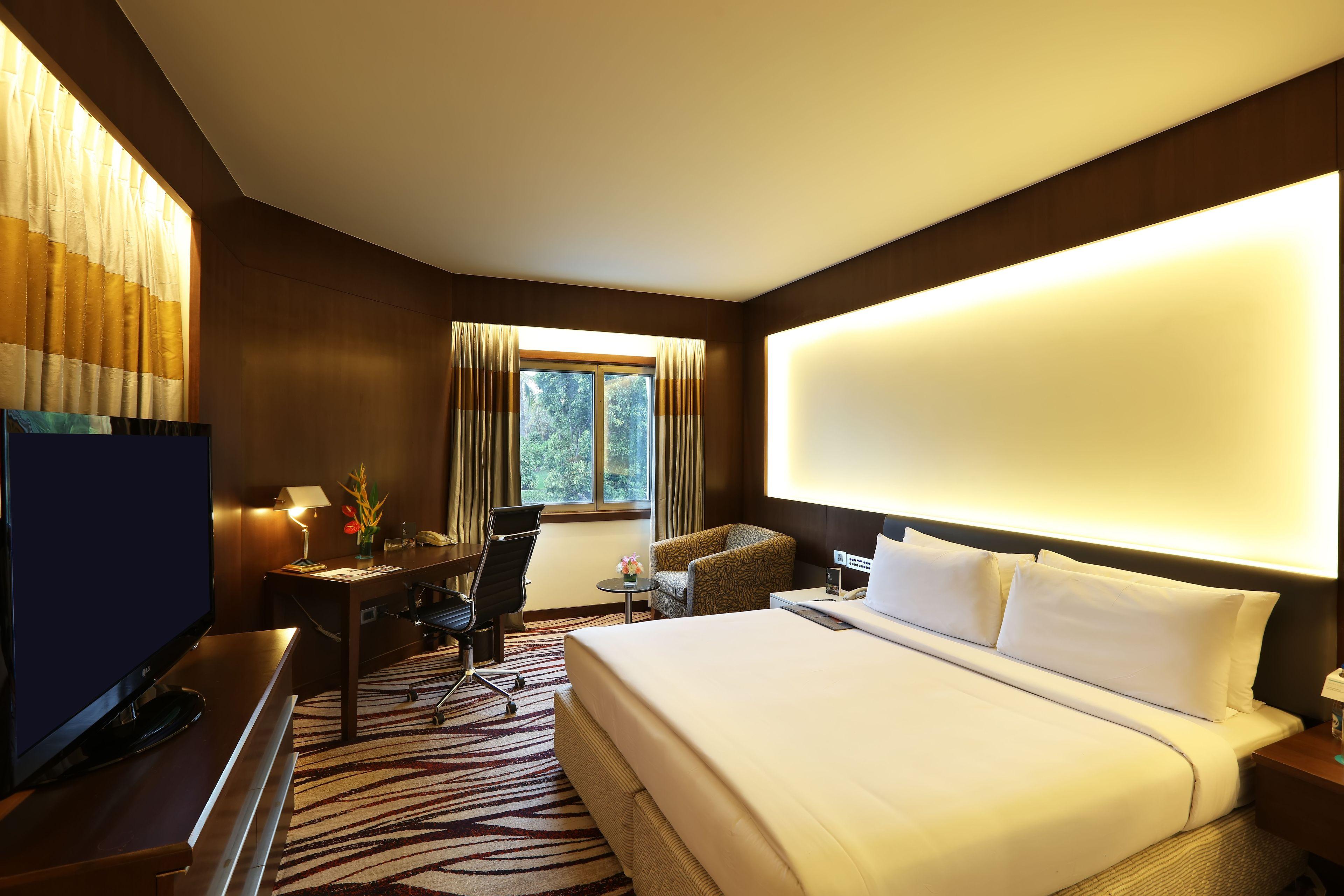HOTEL LE ROYAL MERIDIEN CHENNAI | ⋆⋆⋆⋆⋆ | INDIA | SEASON DEALS FROM $114